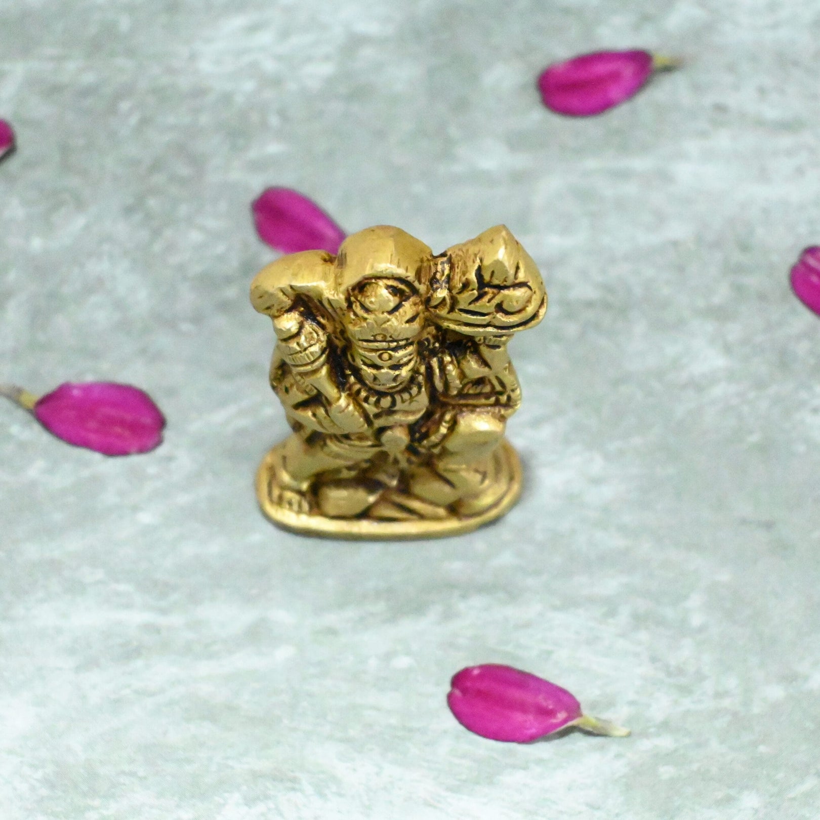Hanuman ji murti mini size (2 Inch) Brass Hanuman Idol small for Pooja ...